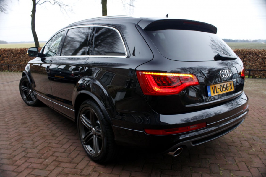 Uitlaatsierstuk Audi Q7/A6 sedan avant diesel benzine model.